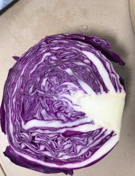 紫包菜凉拌沙拉怎么做_紫甘蓝凉拌需要焯水吗-第1张图片-山城妙识