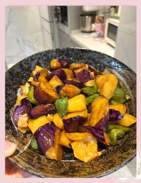 地三鲜怎么做_地三鲜茄子土豆青椒做法-第3张图片-山城妙识