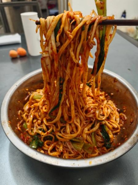 陕西拌面怎么做_正宗油泼辣子做法-第3张图片-山城妙识