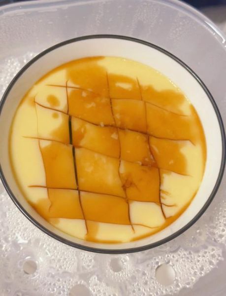 蒸水蛋怎么蒸才嫩滑_蒸水蛋水和蛋比例是多少-第3张图片-山城妙识