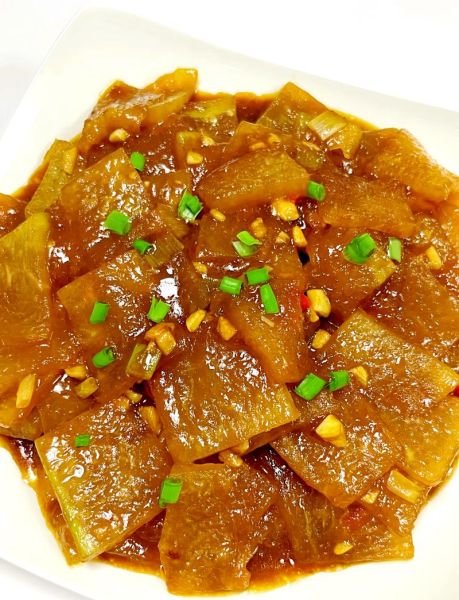 红烧冬瓜片怎么做_红烧冬瓜片的家常做法-第1张图片-山城妙识