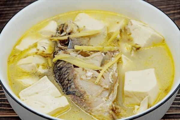 清纯鱼汤怎么做_鱼汤去腥技巧-第3张图片-山城妙识