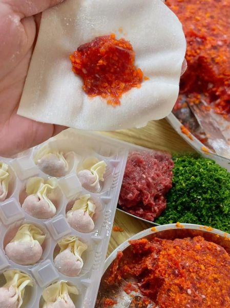 牛肉馄饨馅配什么蔬菜_牛肉馄饨馅怎么调好吃-第1张图片-山城妙识