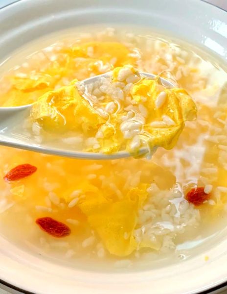 醪糟米酒鸡蛋的做法_醪糟米酒鸡蛋怎么煮-第3张图片-山城妙识