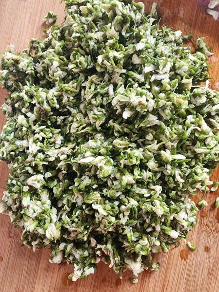 干槐树花怎么吃_干槐树花做法大全-第1张图片-山城妙识