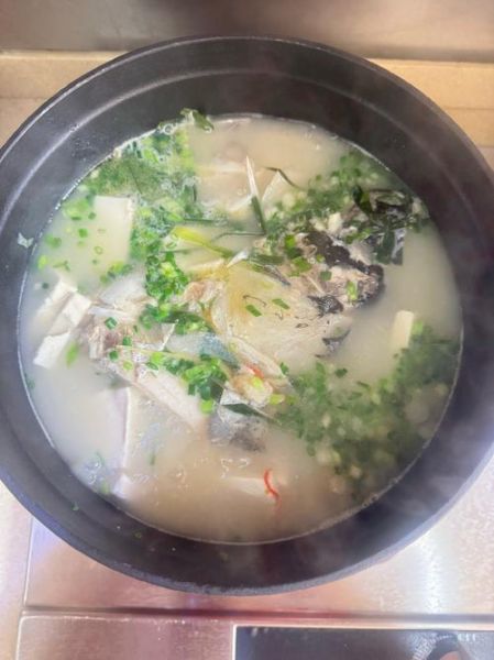 豆腐鱼头汤的做法窍门_鱼头汤怎么炖不腥-第3张图片-山城妙识