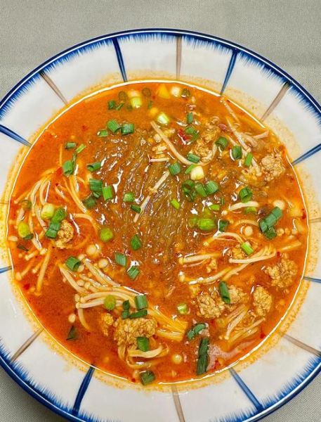 金针菇汤怎么做好吃_金针菇汤的家常做法-第2张图片-山城妙识