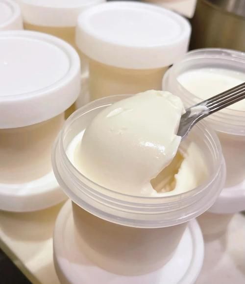 牛奶布丁吉利丁片比例_吉利丁片用冷水还是热水-第3张图片-山城妙识