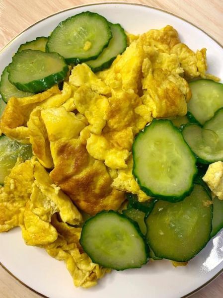 鸡蛋炒黄瓜怎么做最好吃_鸡蛋炒黄瓜的家常做法-第3张图片-山城妙识 鸡蛋炒黄瓜怎么做最好吃_鸡蛋炒黄瓜的家常做法-第3张图片-山城妙识