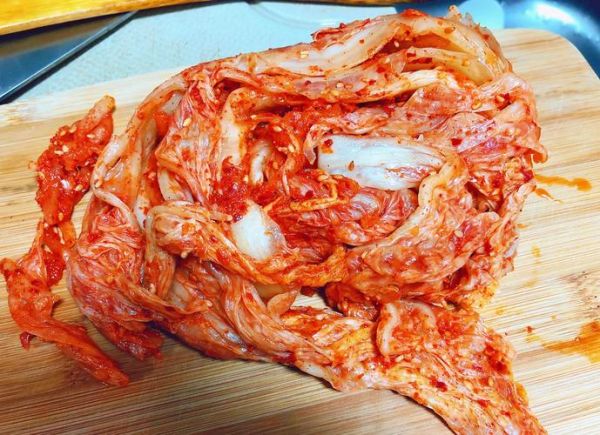 辣白菜炒年糕怎么做_辣白菜炒年糕热量高吗-第3张图片-山城妙识 辣白菜炒年糕怎么做_辣白菜炒年糕热量高吗-第3张图片-山城妙识