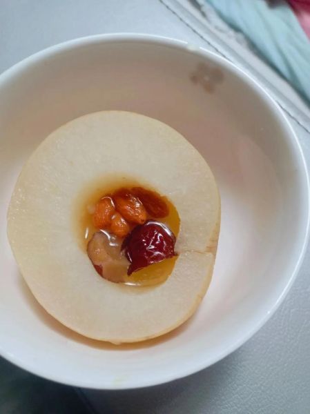 冰糖炖雪梨视频_止咳润肺做法-第3张图片-山城妙识 冰糖炖雪梨视频_止咳润肺做法-第3张图片-山城妙识