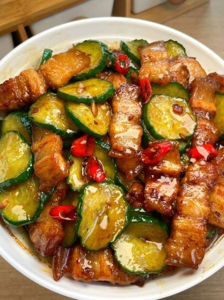 黄瓜炒肉片怎么做_黄瓜炒肉片的家常做法-第1张图片-山城妙识 黄瓜炒肉片怎么做_黄瓜炒肉片的家常做法-第1张图片-山城妙识