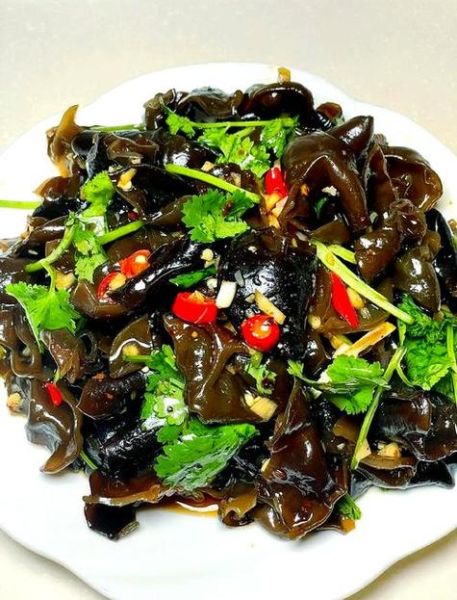 黑木耳的功效与作用_黑木耳怎么吃最养生-第1张图片-山城妙识