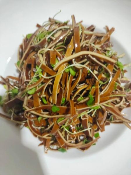 香椿芽怎么腌制最好吃_香椿芽腌制方法大全-第1张图片-山城妙识 香椿芽怎么腌制最好吃_香椿芽腌制方法大全-第1张图片-山城妙识