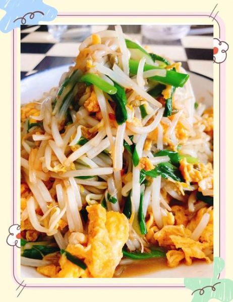 韭菜豆芽炒鸡蛋怎么做_韭菜豆芽炒鸡蛋热量高吗-第2张图片-山城妙识