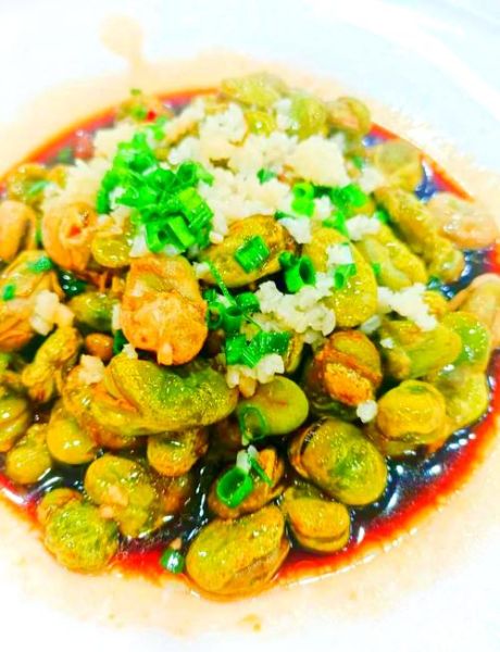 蒜香蚕豆怎么做_蒜香蚕豆热量高吗-第1张图片-山城妙识