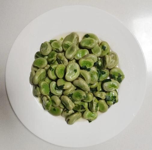 蒜香蚕豆怎么做_蒜香蚕豆热量高吗-第3张图片-山城妙识
