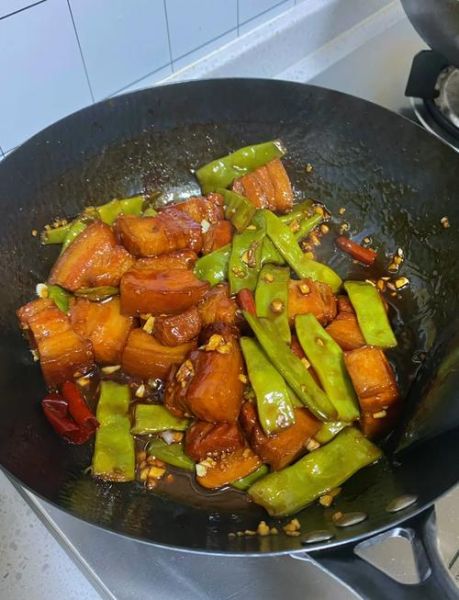 豆角炖肉怎么炖好吃_豆角炖肉不柴的秘诀-第2张图片-山城妙识