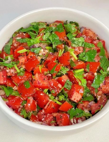 自制番茄酱减脂沙拉怎么做_减脂期能吃番茄酱吗-第1张图片-山城妙识 自制番茄酱减脂沙拉怎么做_减脂期能吃番茄酱吗-第1张图片-山城妙识