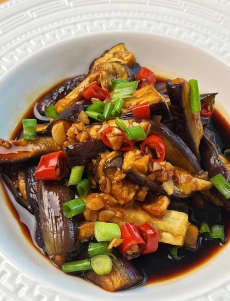 鱼香茄子怎么做才好吃_鱼香茄子不吸油的小妙招-第1张图片-山城妙识 鱼香茄子怎么做才好吃_鱼香茄子不吸油的小妙招-第1张图片-山城妙识
