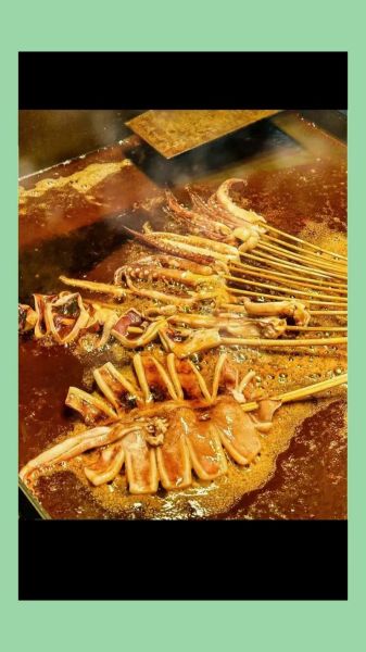 铁板鱿鱼怎么做_鱿鱼铁板烧的做法视频-第1张图片-山城妙识