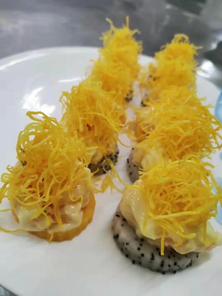 金丝虾球食谱在哪_金丝虾球怎么做才酥脆-第3张图片-山城妙识