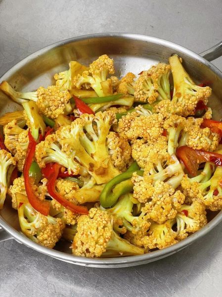 花菜干锅怎么做_花菜干锅家常做法-第1张图片-山城妙识