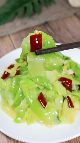 清炒圆白菜怎么炒才脆_清炒圆白菜要不要焯水-第2张图片-山城妙识 清炒圆白菜怎么炒才脆_清炒圆白菜要不要焯水-第2张图片-山城妙识