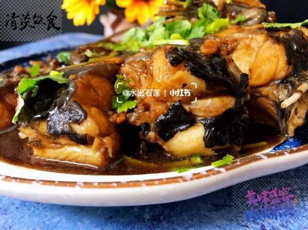 鲶鱼炖茄子最正宗的做法_鲶鱼茄子怎么炖才香-第2张图片-山城妙识