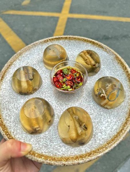 土笋冻原料有哪些_土笋冻用什么虫子做-第2张图片-山城妙识