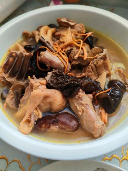 香菇鸡汤煲多久_炖多久才入味-第2张图片-山城妙识