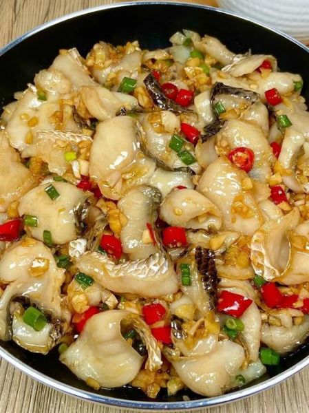 清蒸草鱼怎么做才嫩_清蒸草鱼要蒸几分钟-第2张图片-山城妙识