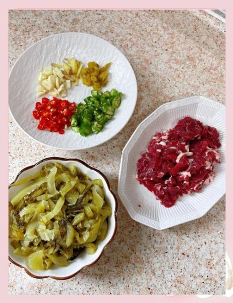 韩国泡菜炒什么好吃_泡菜炒五花肉还是牛肉-第1张图片-山城妙识 韩国泡菜炒什么好吃_泡菜炒五花肉还是牛肉-第1张图片-山城妙识