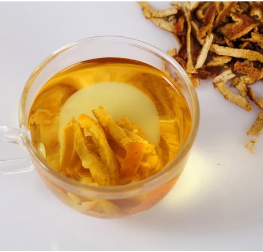 橘子皮泡水喝的功效与禁忌_橘子皮泡水能天天喝吗-第2张图片-山城妙识 橘子皮泡水喝的功效与禁忌_橘子皮泡水能天天喝吗-第2张图片-山城妙识