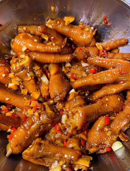 香辣凤爪怎么做才最正宗_香辣凤爪最正宗做法-第1张图片-山城妙识