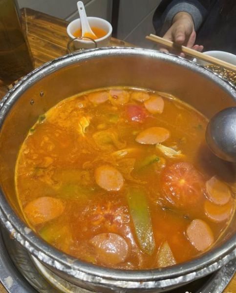 蕃茄鱼火锅怎么做_蕃茄鱼火锅用什么鱼好吃-第3张图片-山城妙识