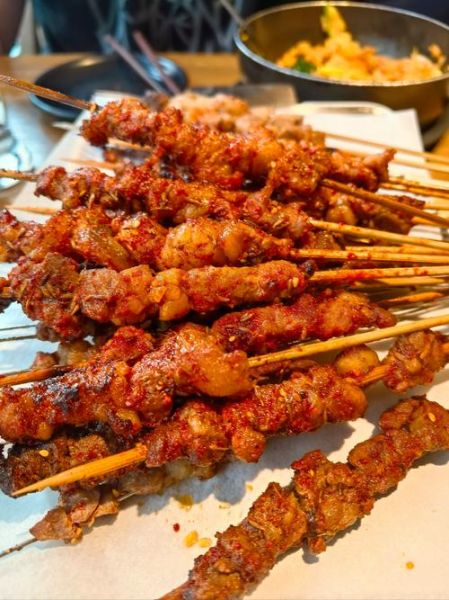 羊肉串烧烤怎么腌制_烤羊肉串用什么火候-第2张图片-山城妙识