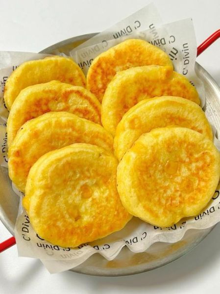 发面玉米饼怎么做_发面玉米饼家常做法-第1张图片-山城妙识