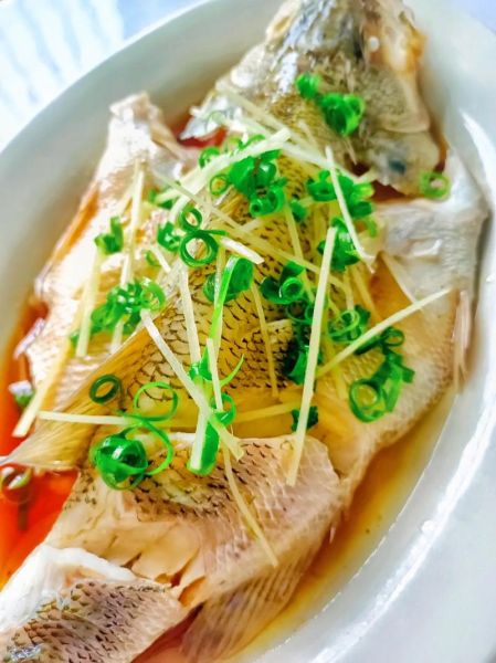 鲈鱼怎么清蒸才鲜嫩_鲈鱼蒸多久最好吃-第1张图片-山城妙识 鲈鱼怎么清蒸才鲜嫩_鲈鱼蒸多久最好吃-第1张图片-山城妙识