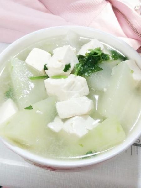 冬瓜豆腐汤的做法_冬瓜豆腐汤减肥吗-第1张图片-山城妙识 冬瓜豆腐汤的做法_冬瓜豆腐汤减肥吗-第1张图片-山城妙识