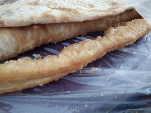 大饼油条怎么做_哪里能买到正宗大饼油条-第1张图片-山城妙识