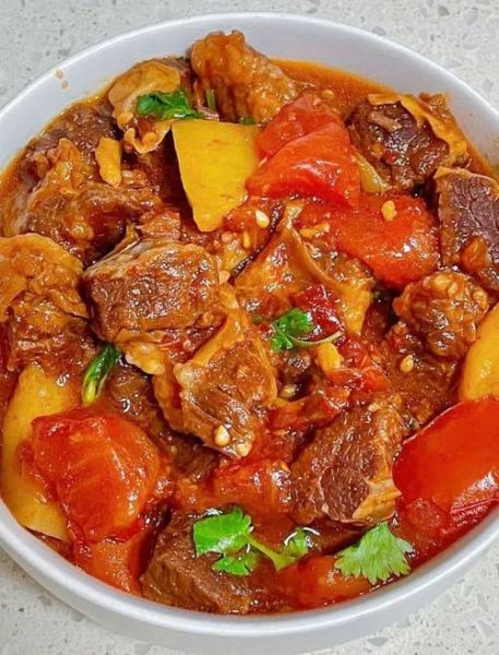 土豆番茄牛腩怎么做_牛腩炖多久才软烂-第3张图片-山城妙识