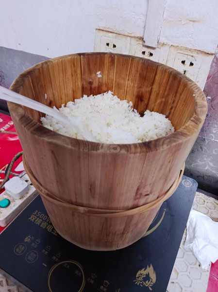 怎么蒸米饭好吃窍门_蒸米饭水米比例是多少-第3张图片-山城妙识