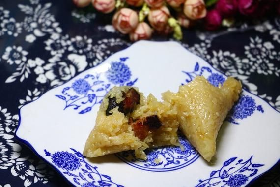 腊肉粽子配料怎么调好吃_腊肉粽子调料比例-第1张图片-山城妙识