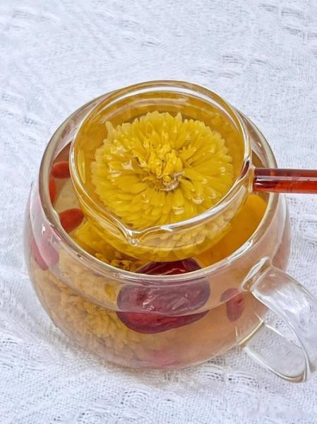 女人抗衰老每天坚持喝什么_喝什么最养颜-第3张图片-山城妙识