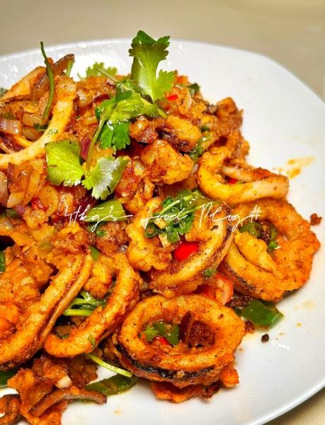 炸鱿鱼圈不用面包糠怎么做_口感酥脆的秘诀-第1张图片-山城妙识 炸鱿鱼圈不用面包糠怎么做_口感酥脆的秘诀-第1张图片-山城妙识