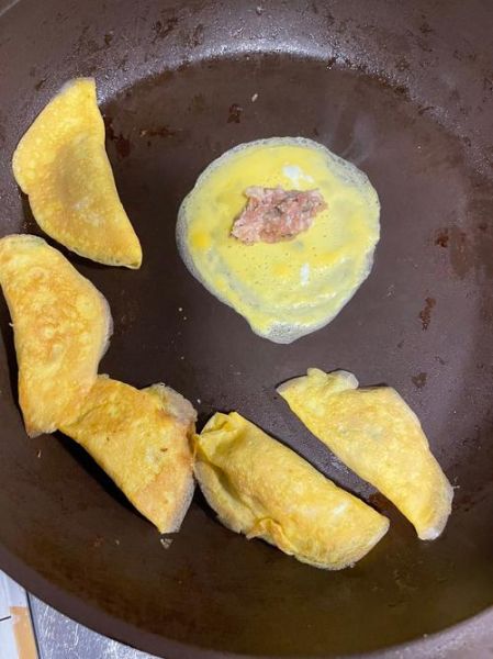 自制蛋饺怎么做_蛋饺皮不破的秘诀-第1张图片-山城妙识