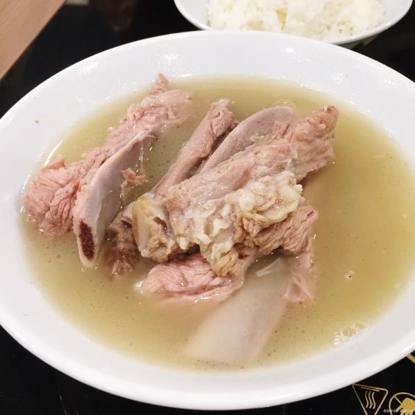 猪骨鸡架高汤怎么熬制_高汤熬制技巧-第3张图片-山城妙识 猪骨鸡架高汤怎么熬制_高汤熬制技巧-第3张图片-山城妙识