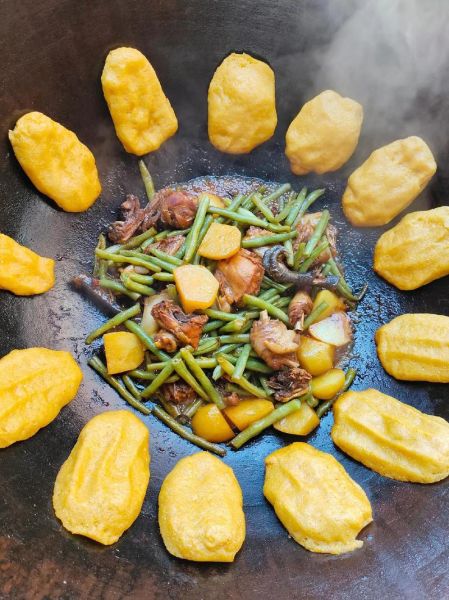 粘玉米面怎么做好吃_粘玉米面饼的做法大全-第3张图片-山城妙识