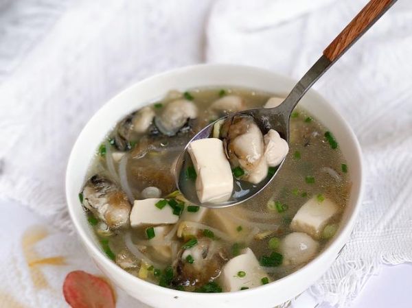 豆腐海蛎汤怎么做好吃_海蛎汤的家常做法-第1张图片-山城妙识